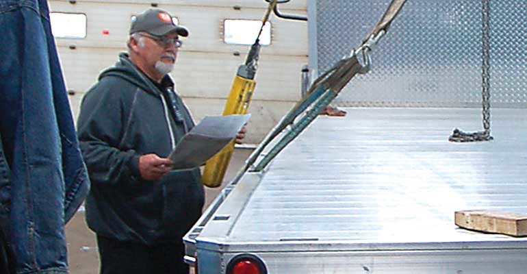 Photos: Équipements Twin | Trailer Body Builders