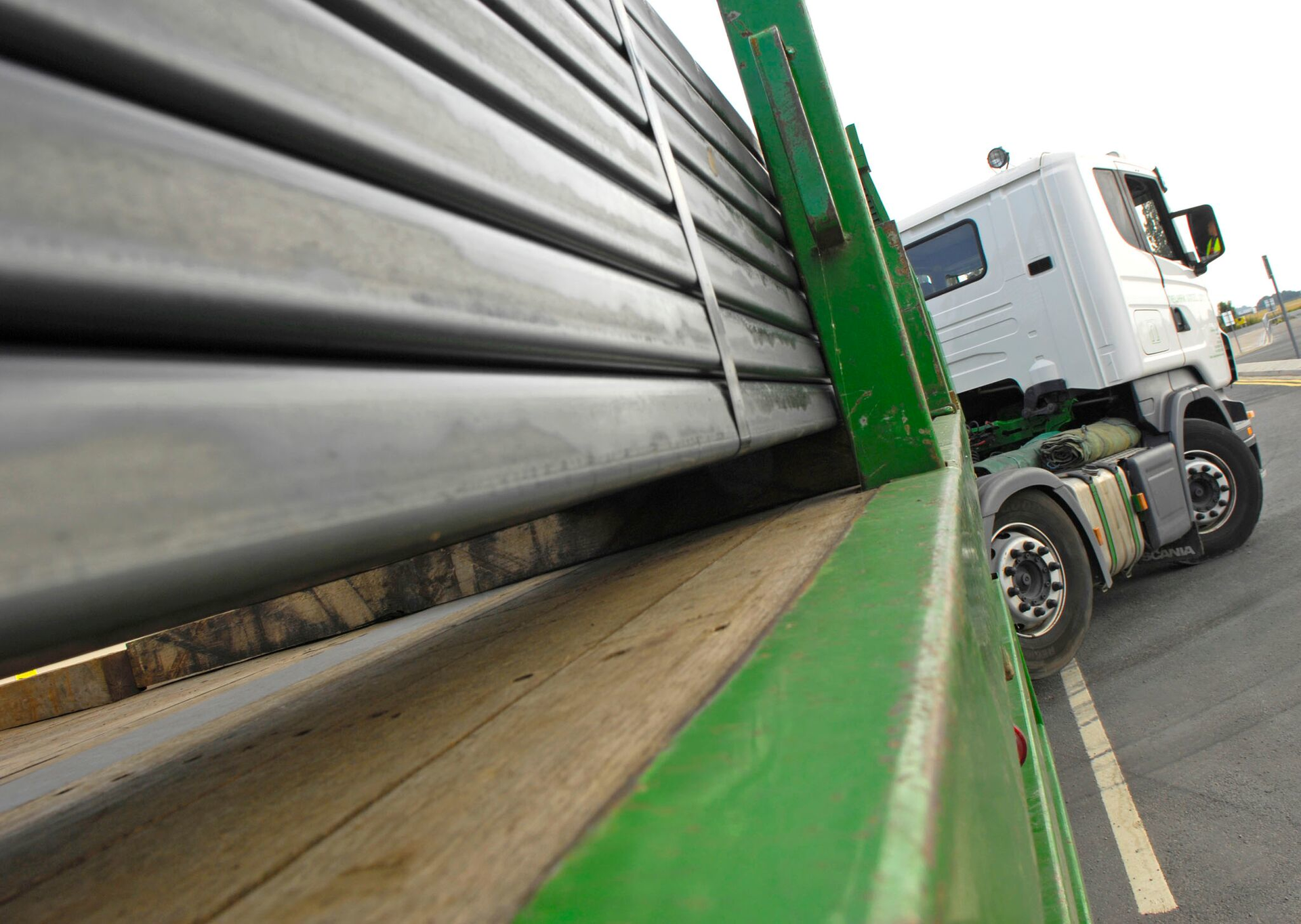 Trailer coupling: How to improve safety | Trailer Body Builders