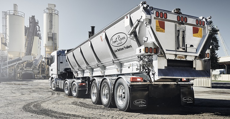 MaxiTRANS slashes lead times for Live Bottom trailers | Trailer Body ...