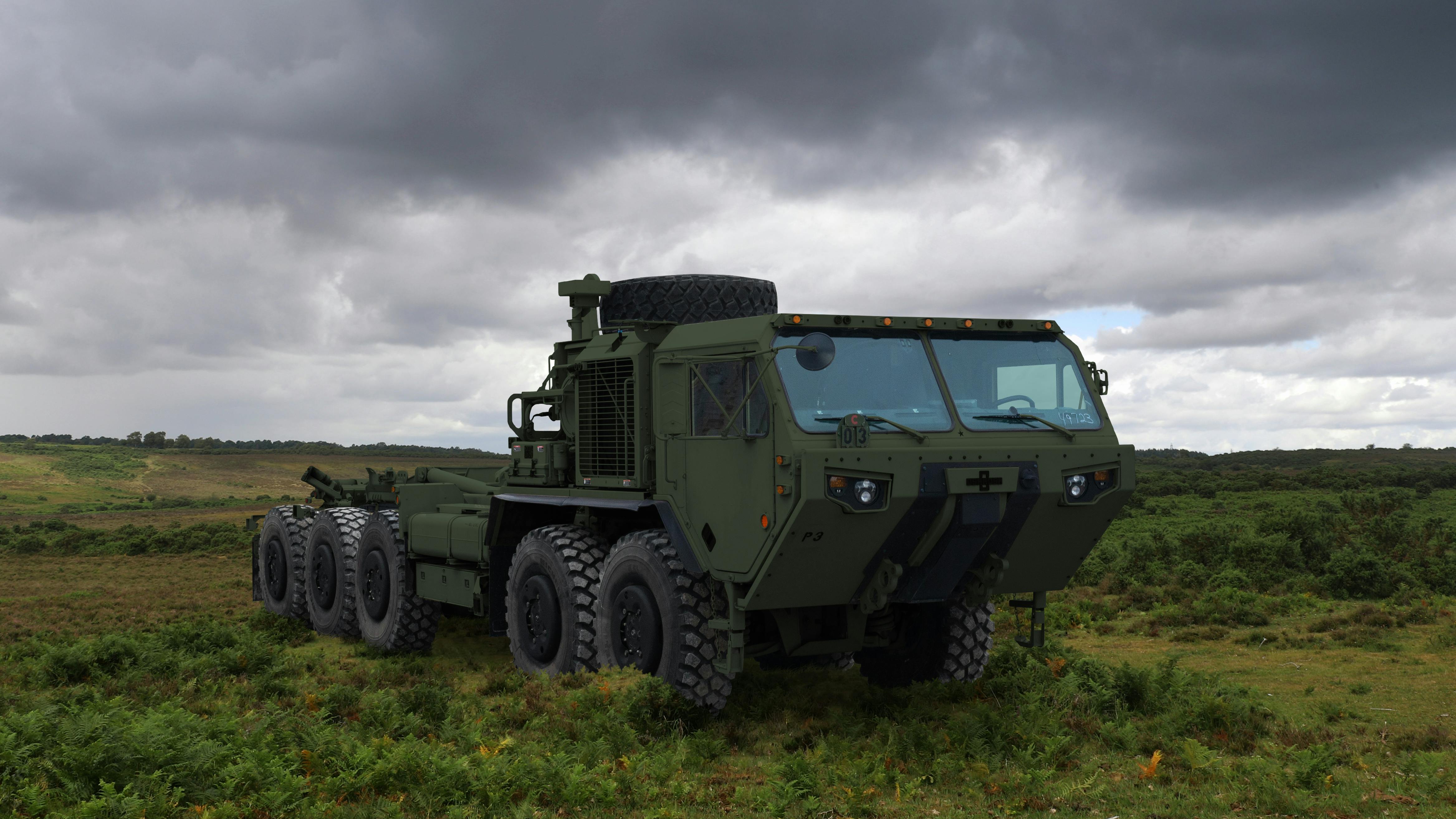 Oshkosh Defense receives Army FHTV orders | Trailer Body Builders